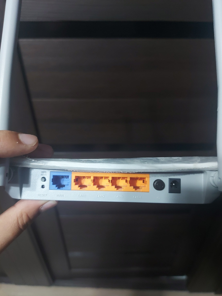 Wifi router Tp_Link Archer C50 4 antenalik