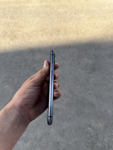 Iphone 11  Sotiladi Srochno