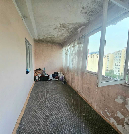 Срочно продаётся  квартира в Ташкенте 3/5/5 Шайхантахур (J2706)