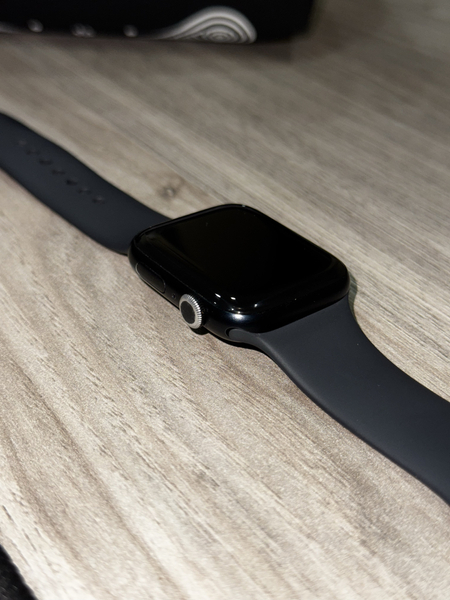 Apple watch se 2/44