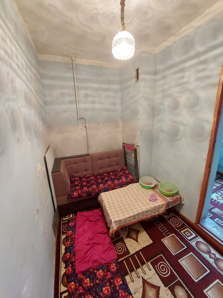 Продажа Ахмад Югнакий ТТЗ 1/5/5 Балкон2Х3 38м2 42.000 у.е ИПОТЕКА