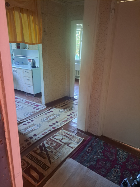 Сдаётся 3 комнатная квартира в спутник