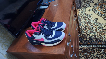 Nike кроссовки  40