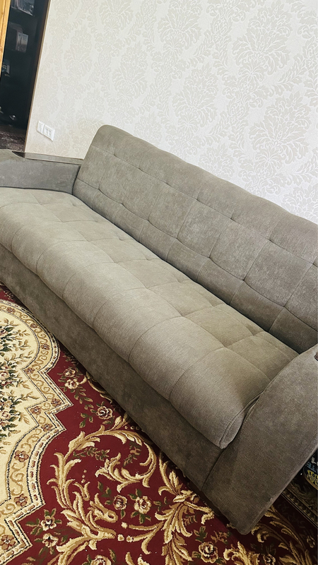 Divan sotiladi (диван)