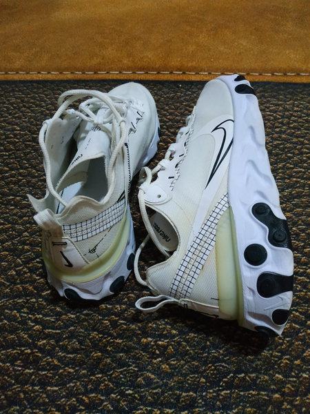 кроссовки   Nike