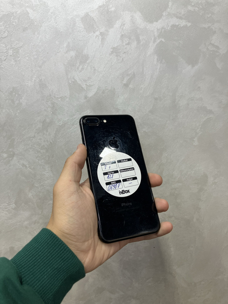 iPhone 7 Plus Jet Black