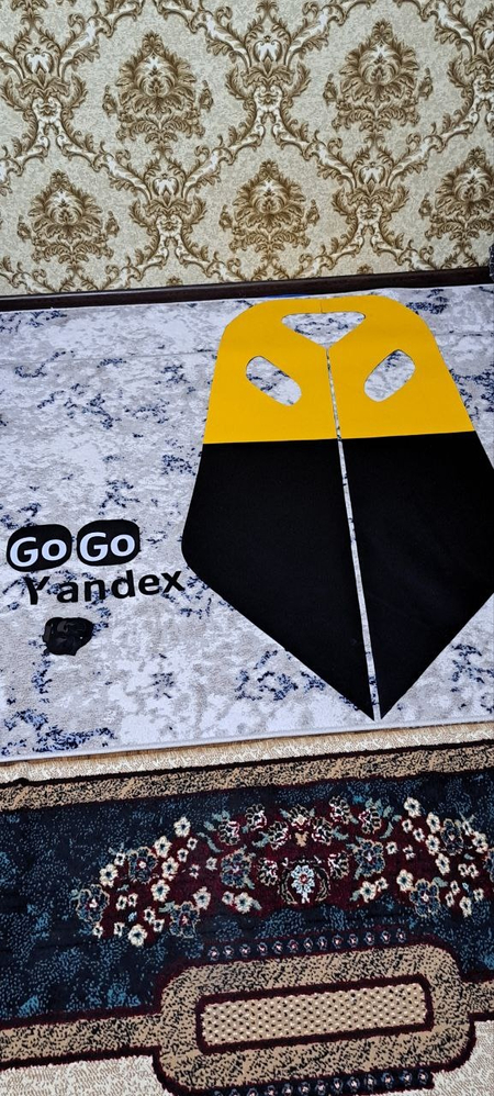 Yandex logotipi trafarit