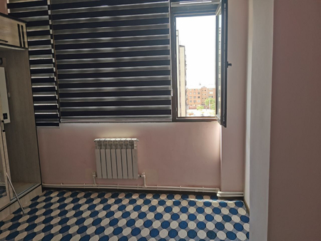 Segeli quruvchilar daxasidan 2 xonali uy sotiladi