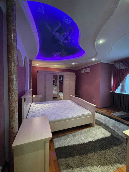м.Ойбек 3/6/6 120м2 Gabus ориентир Grand Mir Hotel