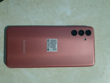 Срочно продаётся Samsung a04s