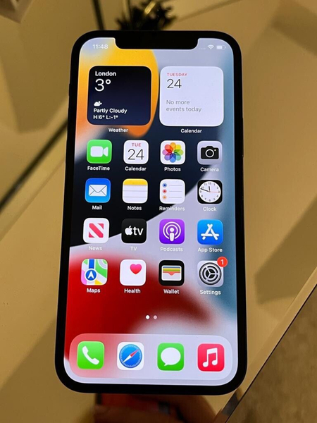 Iphone 12  64Gb Ideal