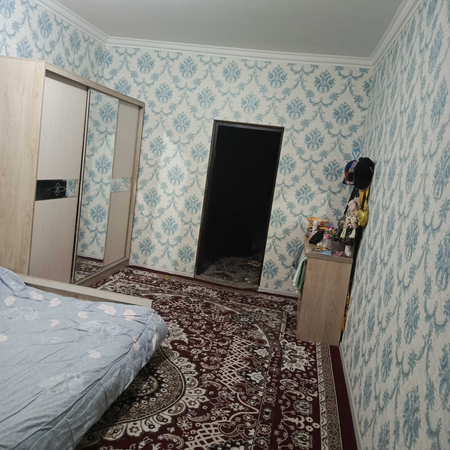 Уй сотилади срочно.