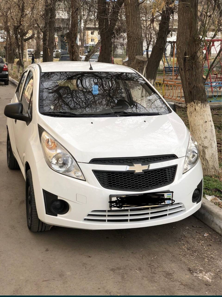 Spark sotiladi xolati alo