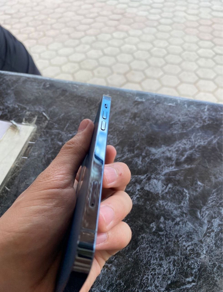 Iphone 12 pro 128 gb sotiladi