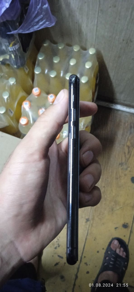 IPHONE XS  64 GB 77 yomkist ideal pul zarul hech qati alishmagan