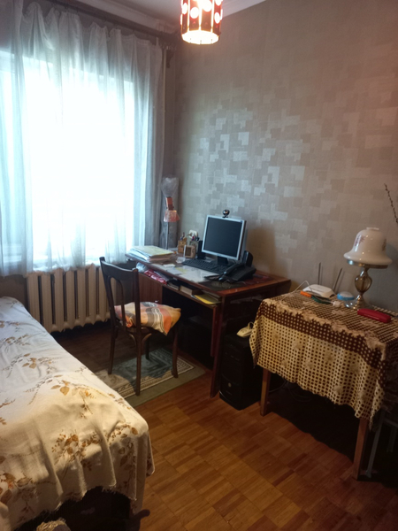 Продам квартиру 3х комнатную 77 серия Кирпичный дом