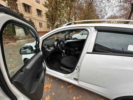Продаётся СПАРК 3 позиция,2015 год выпуска.
