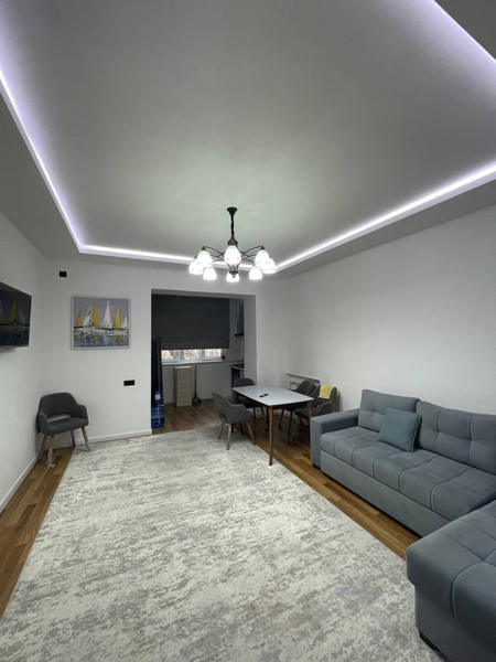 Продается квартира 3/3/4 Шота Руставели