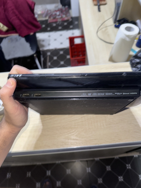Ps 3 super slim 500 gb xotira
