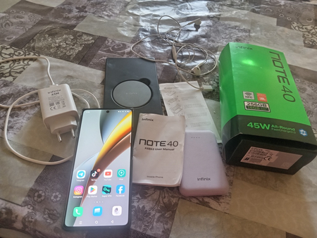 INFINIX HOT 40 telifon