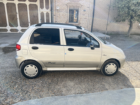 Matiz sotiladi kraska radnoy
