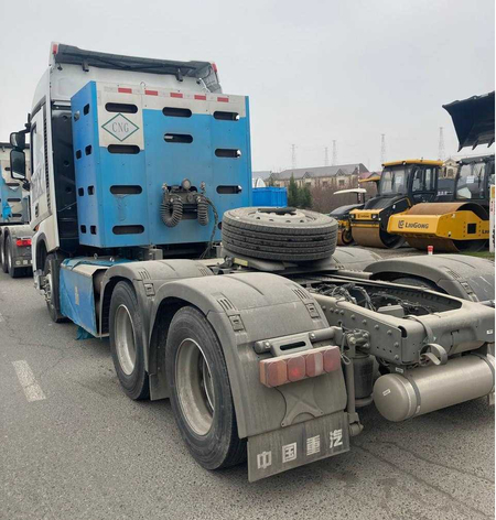Тягач Howo Max 6x4 CNG 440 л.с. газовый на метане, подушка