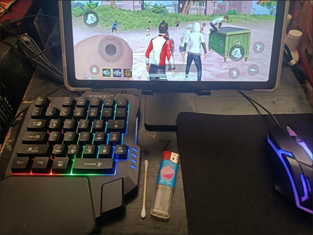Клавиатура с мышкой игровой контроллер блютуз М1pro  для мобильных гей