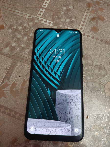 Продам смартфон SAMSUNG A30S