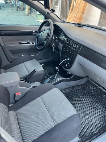 Lacetti 1.6 AT 2013
