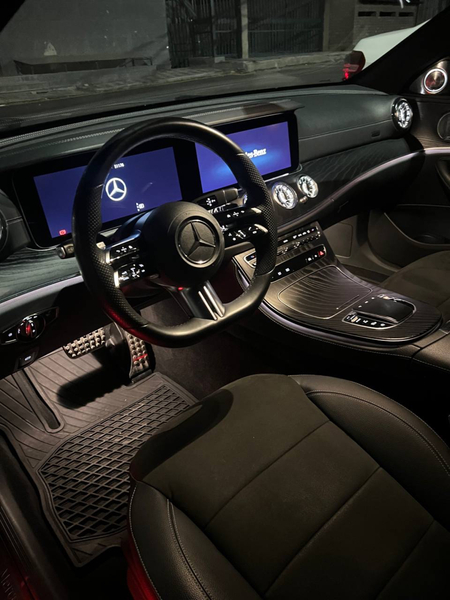 Mersedes Benz 213