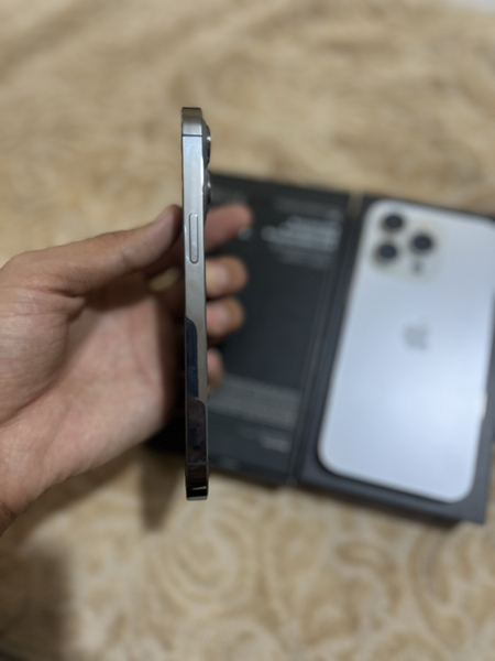 iphone 13 pro oq va qora