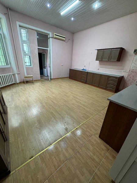 Аренда дома в центре дед сад офис дом 4.5 соток 7 комнат 360м2 4000$