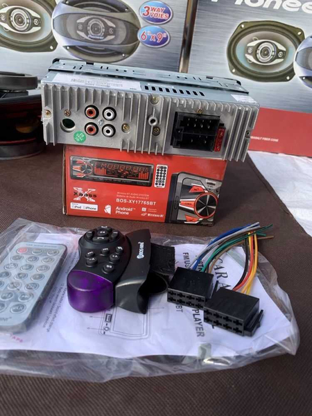 Авто магнитола. Блютуз. Флешка. AUX. USB. Пульт от руля. Мафон pioneer
