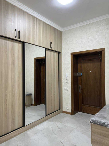 V5164 квартира 4/3/8 Паркентский Яшнабад ресторан Уммон 130м2
