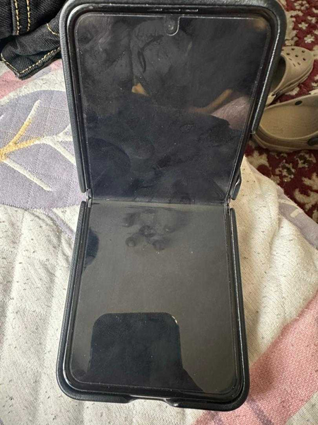 Samsung z flip 5