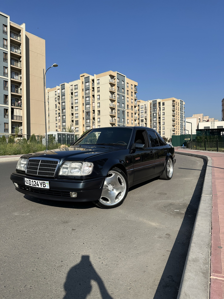 Продаётся мерседес W124 Wolf