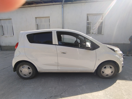 Spark Sotiladi srochna