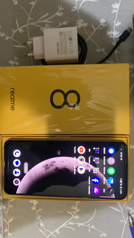 Realme 8 6+6gb 128gb srochna