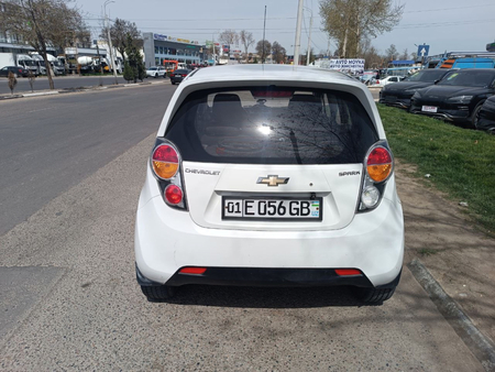 Spark chevrolet 1 pozitsya
