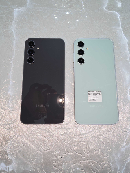 Samsung s23 fe(fan edition)