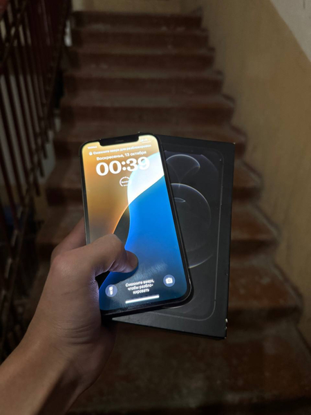Iphone 12 про
