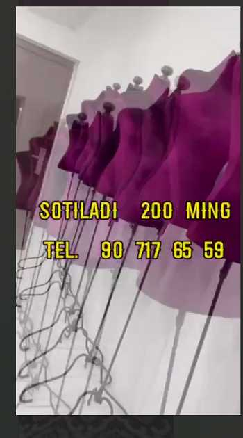 Vitrina xolodilnik,keshbek kompyuter,tarozi,maniken,podstavka sotiladi