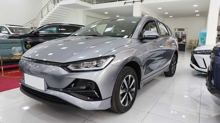 BYD e2 Re-stayling Full (16-17%li nasiya savdo bor)