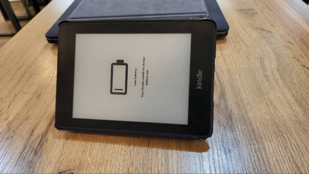 Kindle kitob sotiladi