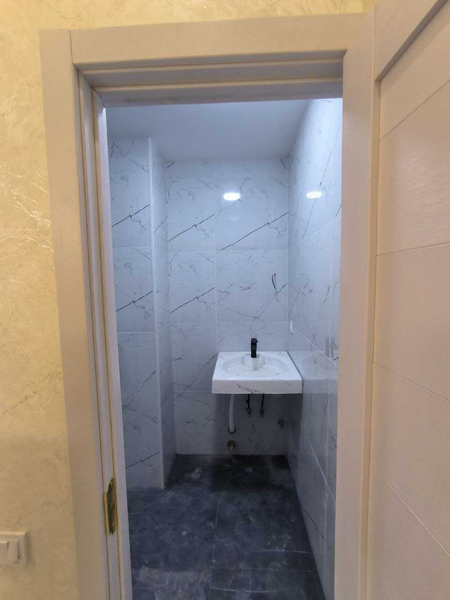 Продается 2 ком кв в Nice Villas Majmuasida 2 xonali kvartira sotiladi