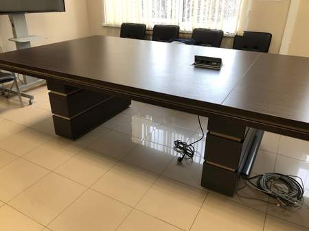Mebel ofis seminarni stol majlis stoli stol peregovorni ofis mebellari