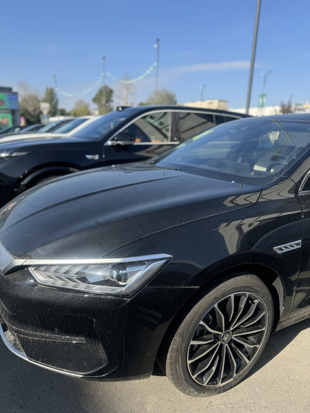 BYD qin 610 km Flagship Full