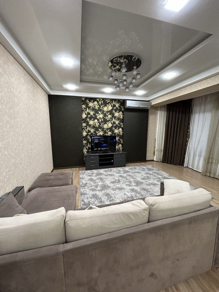 Продам квартиру на Паркентском Golden House