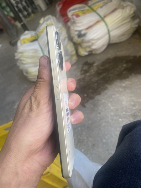 Yangi telefon Redmi 13 8/256