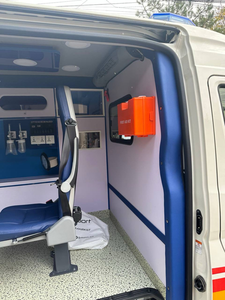 Продается скорая машина Tayota Hiace High Roof